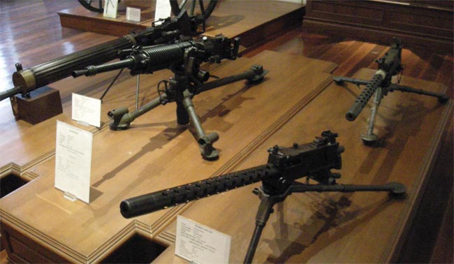 The Royal Thai Army Museum in Honor of His Majesty The King – Small ...