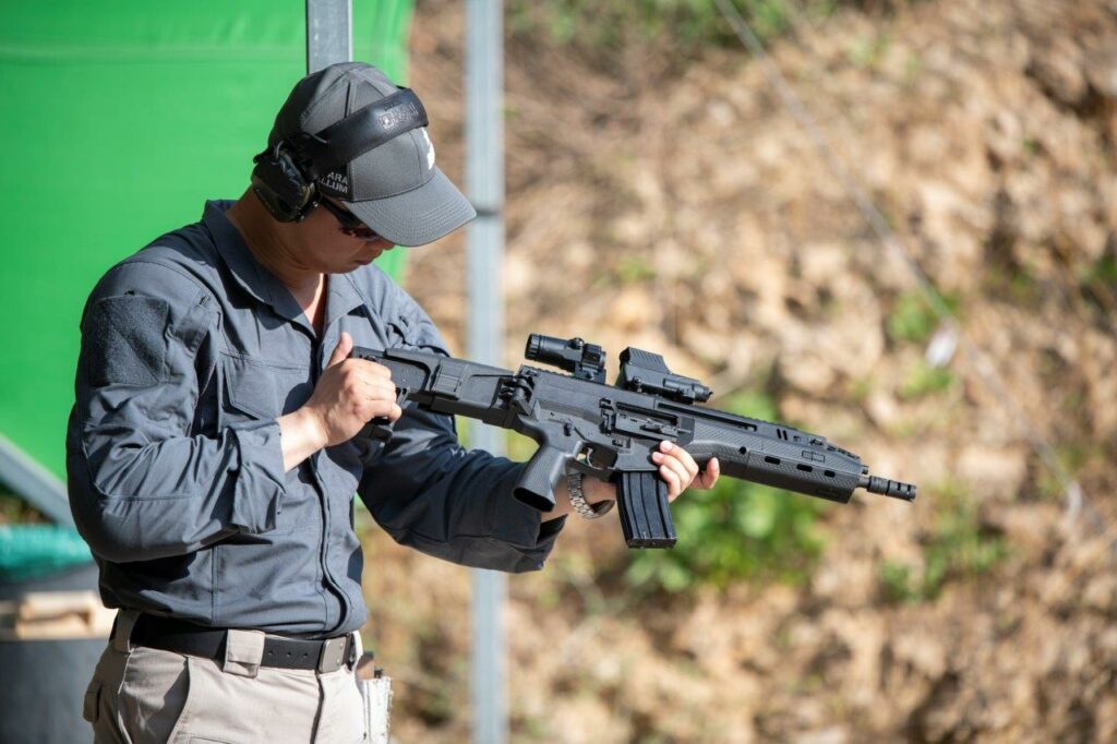 The Next Generation IWI’s New Rifle and Meprolight’s New Weapon Sight ...