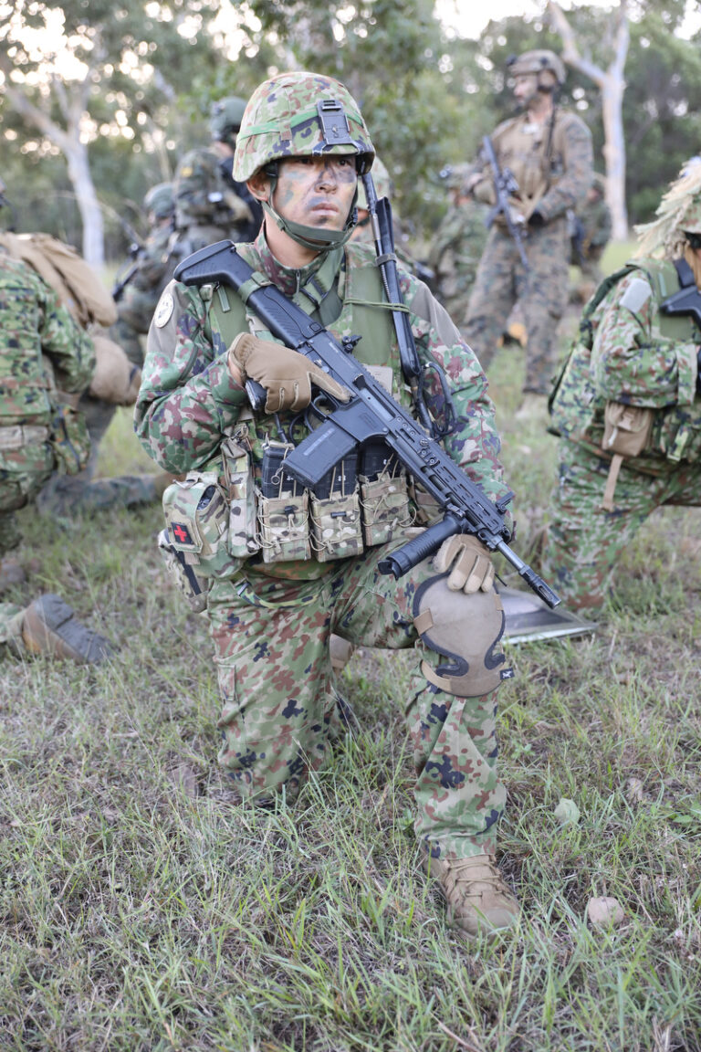 FIRST LOOK: Japan’s New Type 20 Assault Rifle – Small Arms Defense Journal