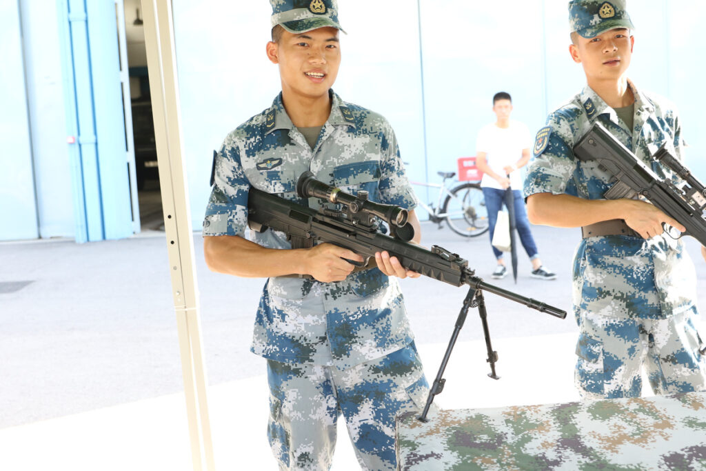 Seeing Red: A Photographic Exploration of Recent Infantry Weapons Of ...