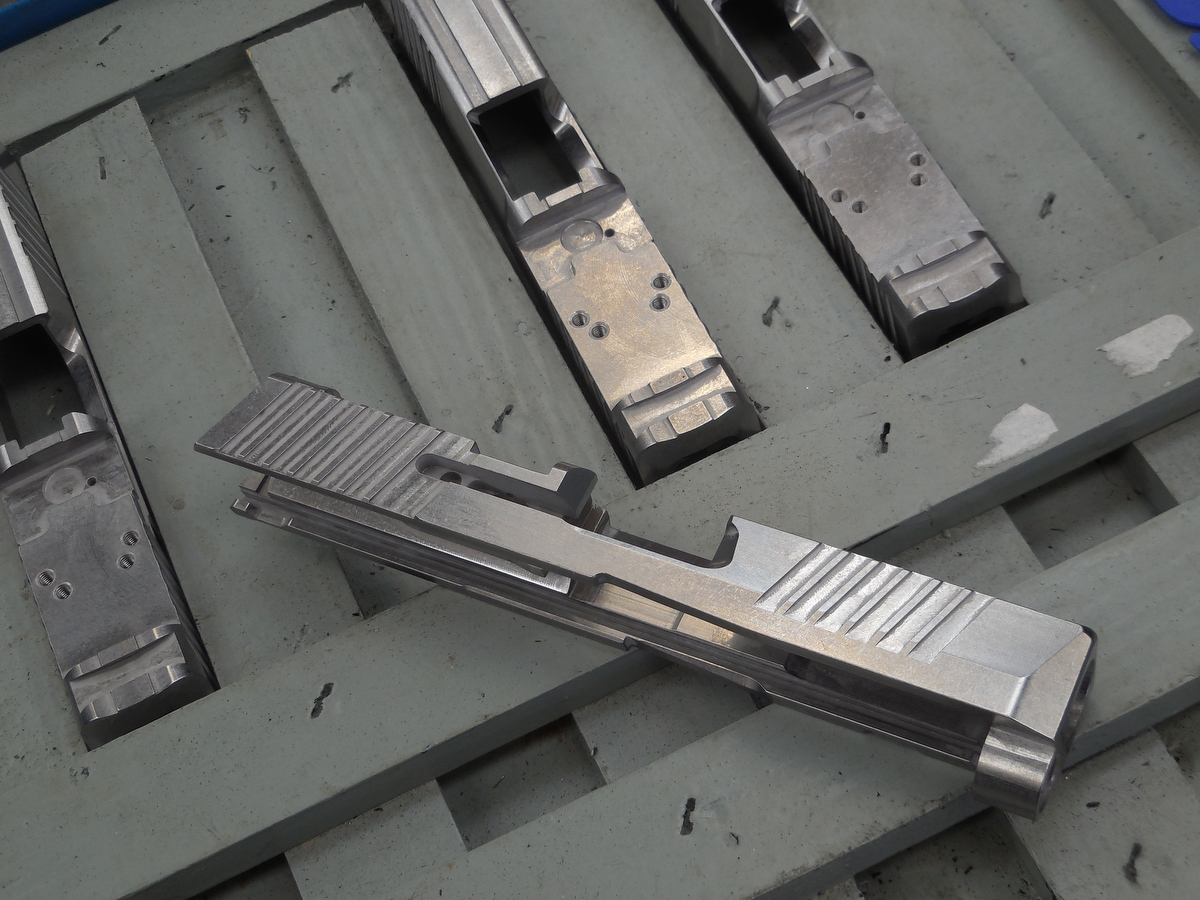 Visiting FNH U.K. and Getting Hands-on With the Ultralight Evolys ...