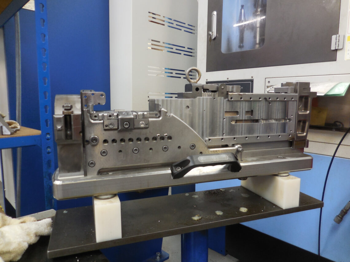 Visiting FNH U.K. and Getting Hands-on With the Ultralight Evolys ...